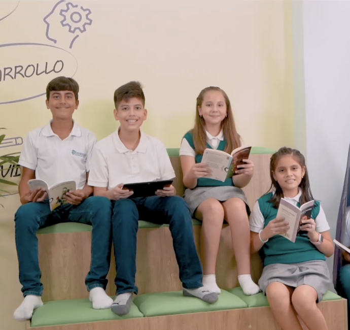 Estudiantes - Ecomundo Babahoyo